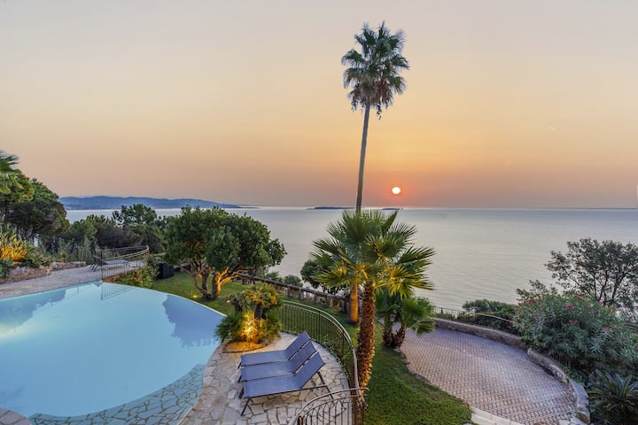 Magnificent Villa With Sea View In Theoule Sur Mer - カンヌ
