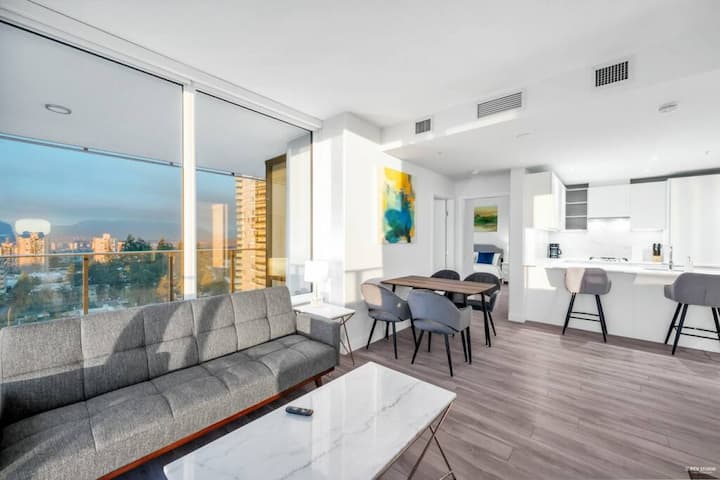 Spacious 3br+2ba Condo/dm For Monthly Rent - Burnaby