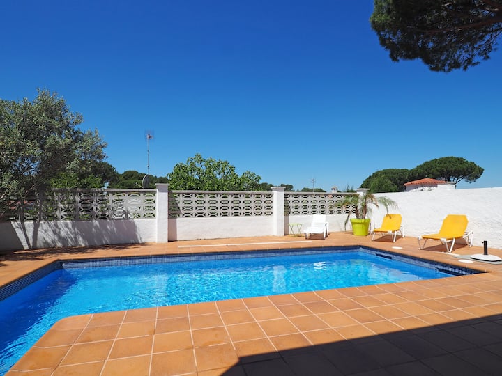 Flor : Maison Avec Piscine Privée à L'escala Idéal - L'Escala