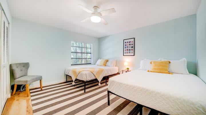 Coconut Grove| Vacation In Saint Augustine Beach! - セント・オーガスティーン・ビーチ, FL