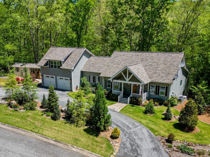Robin's Nest - Fire Pit - Game Room - Creek - Dahlonega, GA