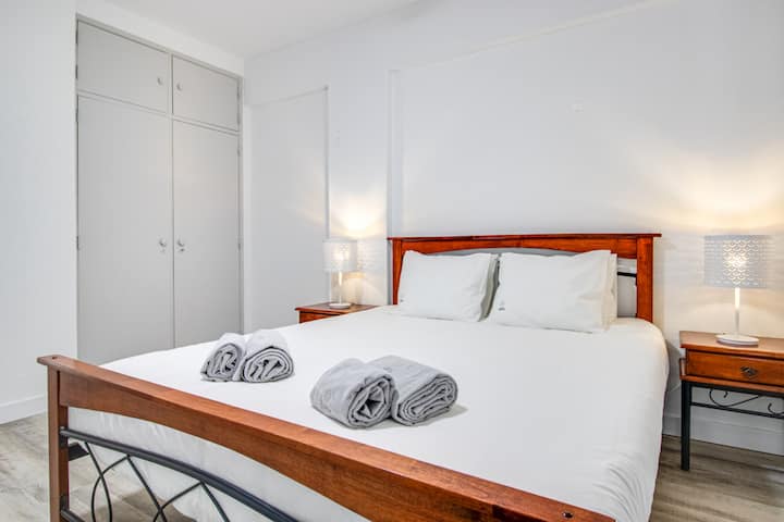 Renovated Apt | 3min Walk>beach | Ac | Pool | Wifi - Albufeira