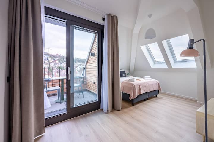 Stuttgart Elsenhanstr. | Suite With Balcony (Lt) - Stuttgart