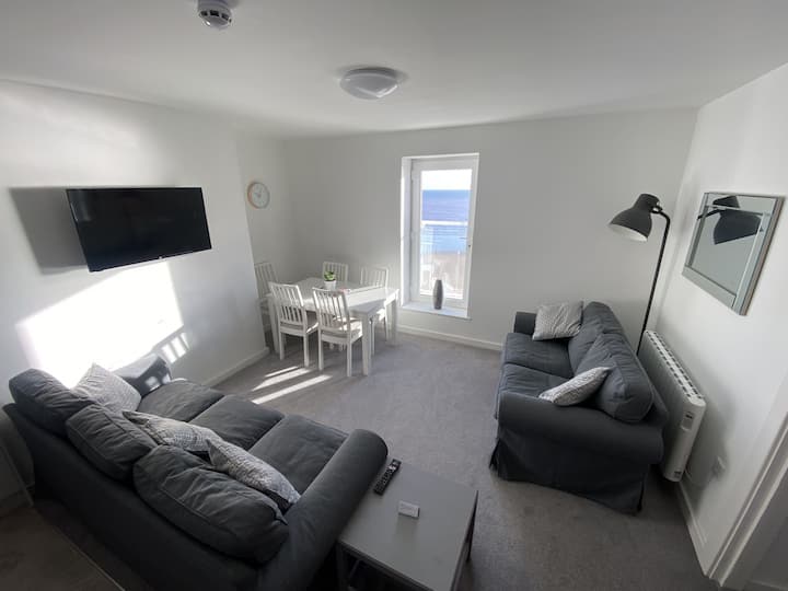 2 Juliet Balconies, Sea Views - Flamborough