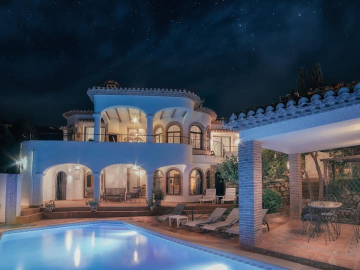 Villa Andalouse Et Piscine Chauffée, Vue Sur Mer - Salobreña