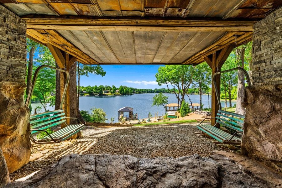 Nancy Key w/Pool, Wine Cave, Optional Boat Rental - Houses for Rent in ...