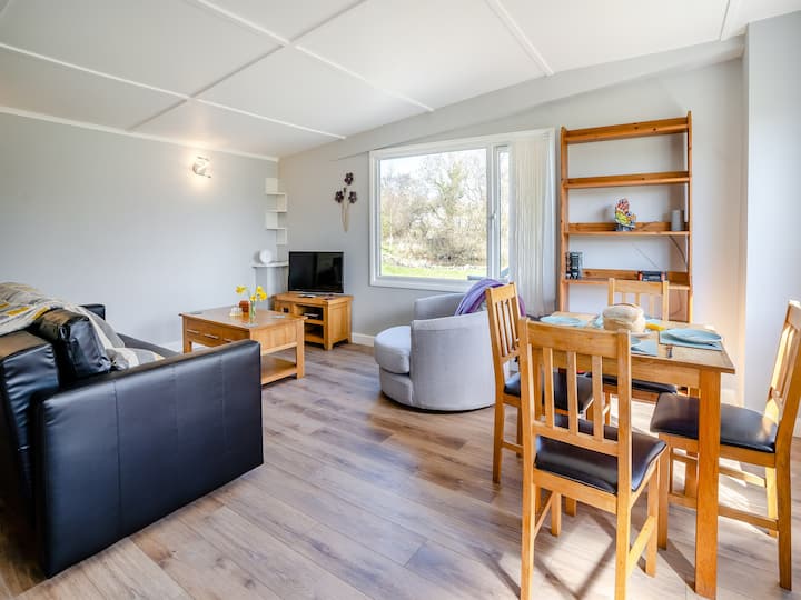 Tynrhos Lake View - Aberaeron