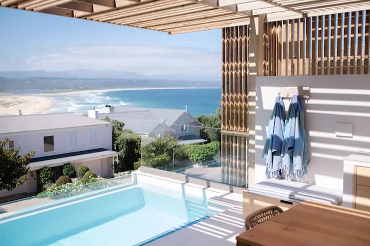 Lookout View | Luxury Villa Steps To Beach - Plettenberg Bay