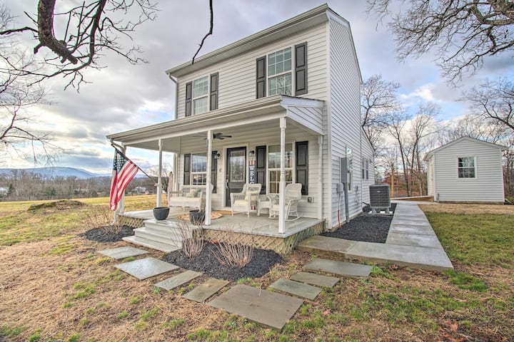 Fire Pit & Patio: Front Royal Vacation Rental! - Front Royal, VA