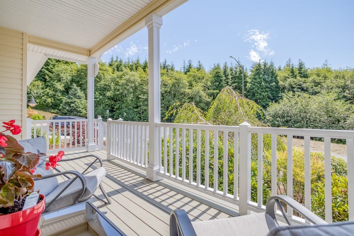 Single-level Overlooking Netarts Bay-ocean Peek - Cape Meares