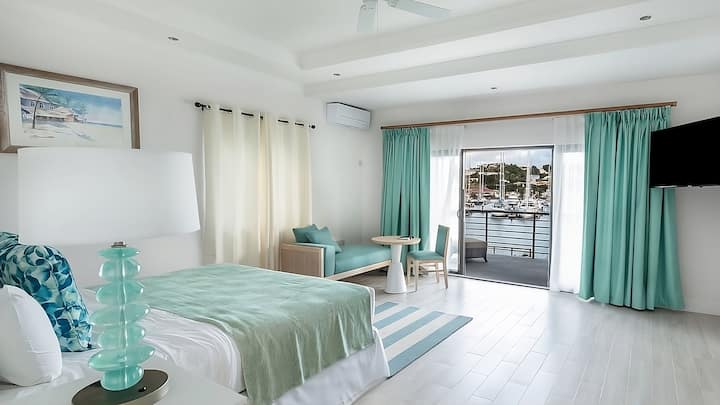 Comfort And Relaxation! Outdoor Pool, Free Parking - Saint Lucia