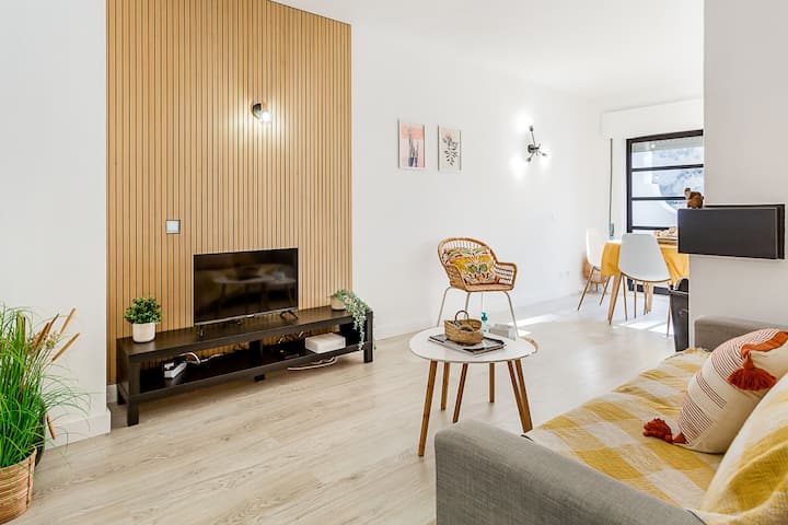 Sunny Duplex W/ Pool & Balcony By Lovelystay - Carvoeiro
