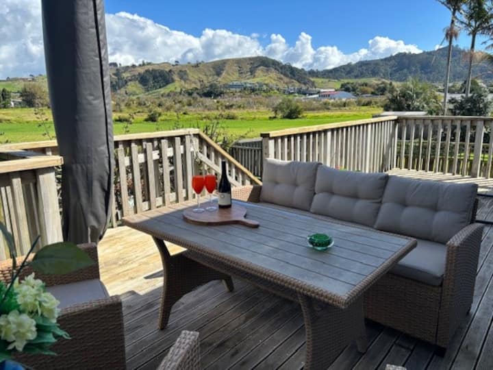 Hillview Delights - Waihi Beach Holiday Home - Waihi