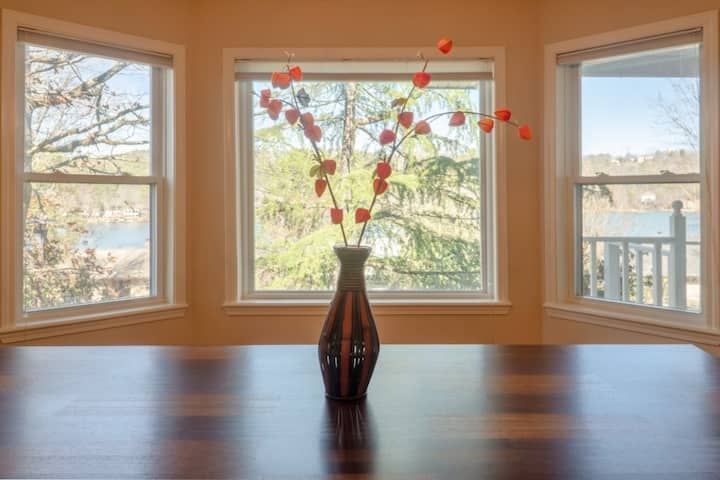 All The Comforts Of Home And A View Of Lake Desoto - Hot Springs Village, AR