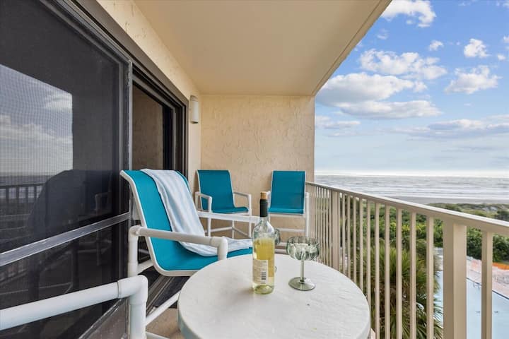 Coastal Luxury | 5th-floor Condo With Ocean Views! - Cape Canaveral, FL