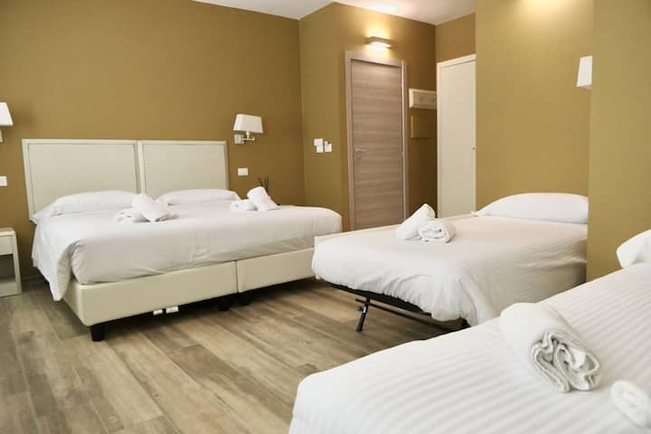 Hotel Gabbani Camera Quadrupla - Cecina