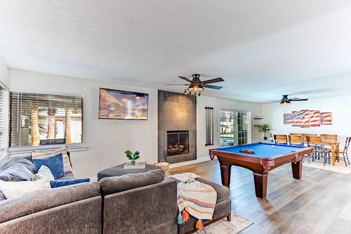 Havaincredible Stay | Pool | Spa | Movies | Evse - Lake Havasu City, AZ