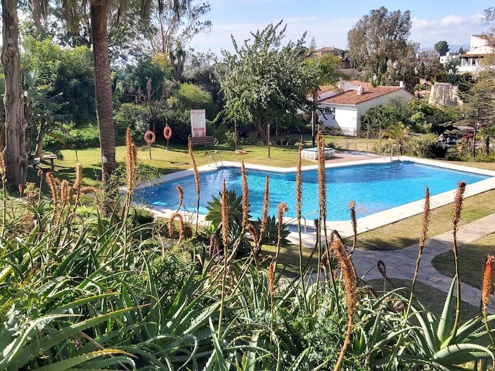 Del Parque Flats Interpares Swimmingpool - Málaga