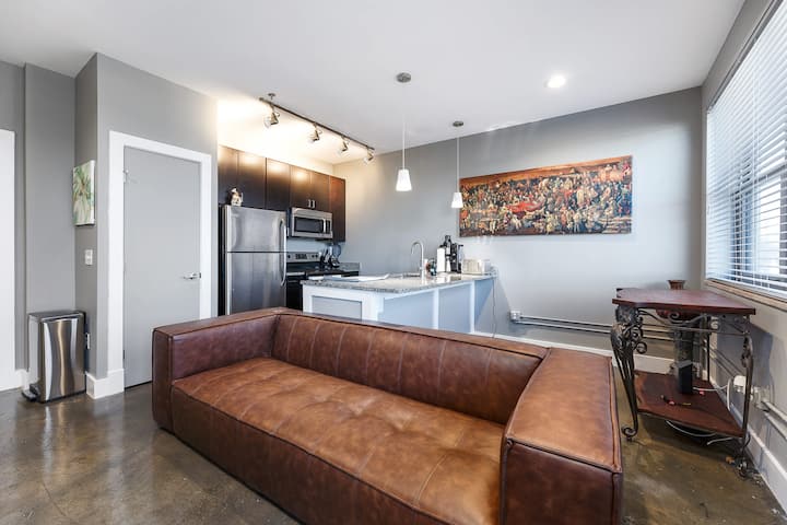 The West End Flats - Smith Mountain Lake, VA