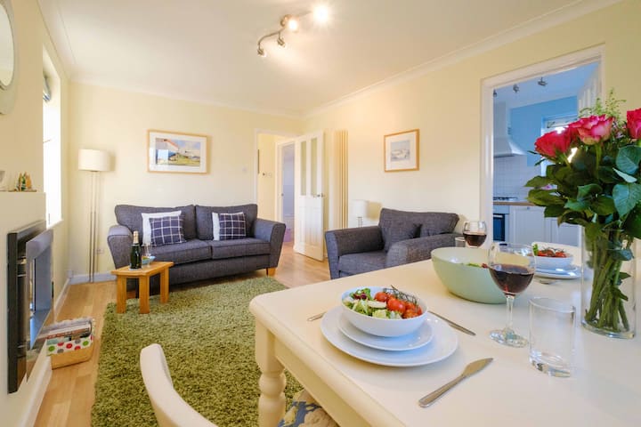 The Quarter Deck - Aldeburgh