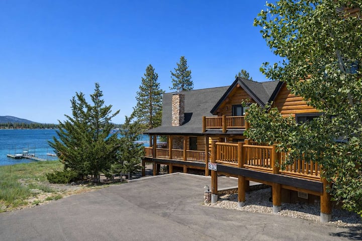 Lakefront Chalet Near Village And Slopes - Big Bear Lake, CA