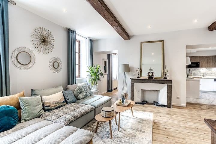 Charme & Confort Au Cœur De Trévoux. Duplex 100 M² - Anse