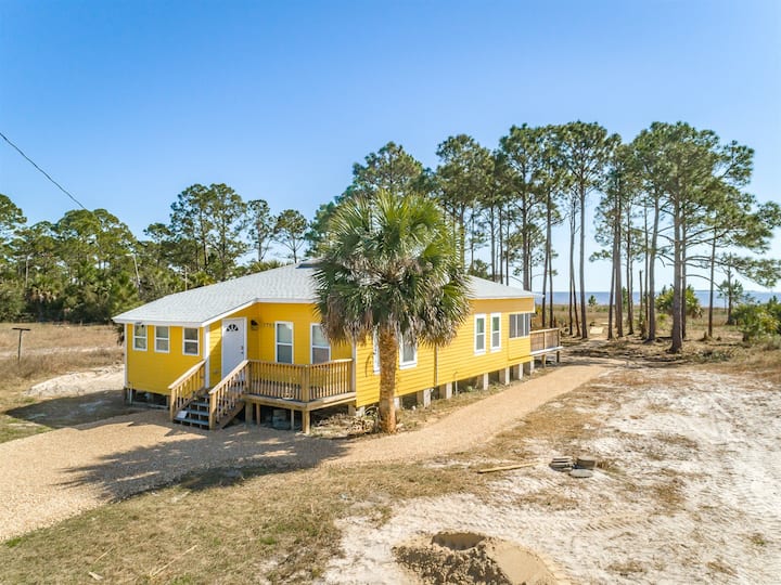 Seaside Sunrise 2br/1ba Beachfront Home - Carrabelle, FL