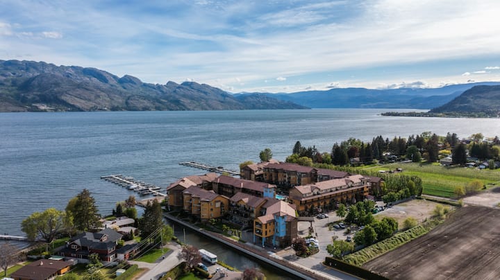 Condo At Barona Beach Lakeside Resort - West Kelowna