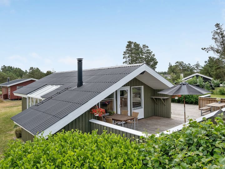 "Arlette" - 1.8km From The Sea By Interhome - Blåvand