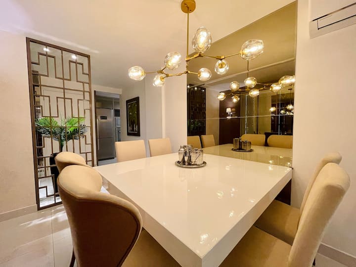 007 - Apartamento 03 Dormitórios Na Praia De Bomba - Bombinhas