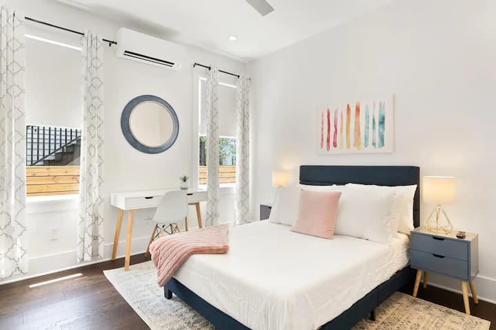 The Cooper Suite At 697 King - Charleston, SC
