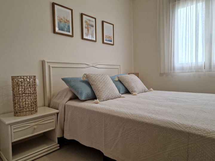 A87 Edificio Larimar 11º D - Calp