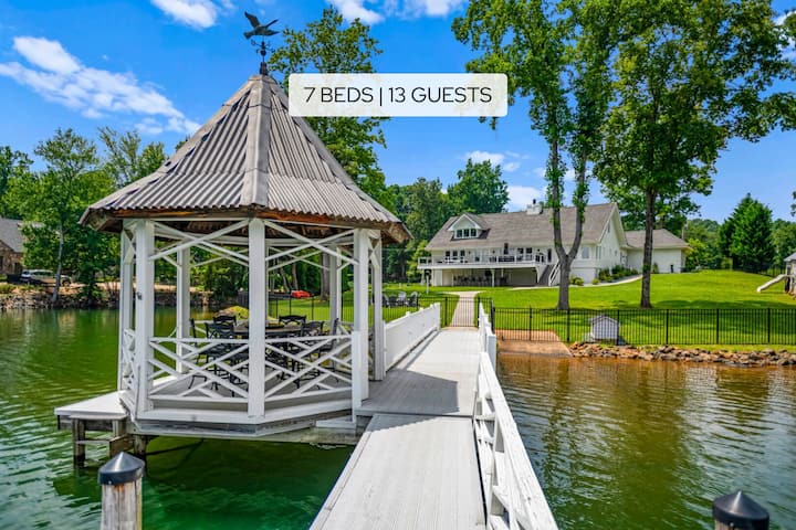 Lakefront Living By Socharm | Family Friendly Fun - Davidson, NC