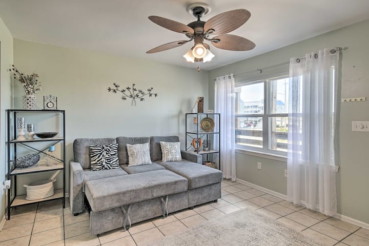 Gulf Shores Condo W/ Pool & Grill: Walk To Beach! - Gulf Shores, AL