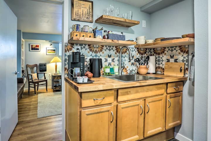 3 Mi To Dtwn: Convenient Denver Apt - Denver, CO