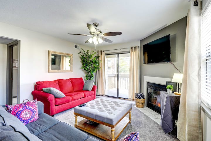 Beautiful Branson Condo W/ Golf + Pool Access! - Branson, MO