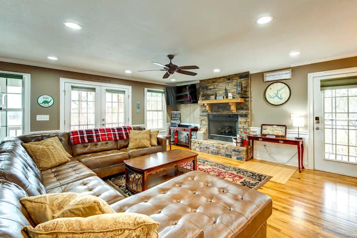 Georgia Home On Lake Sinclair W/ Private Dock - Eatonton, GA