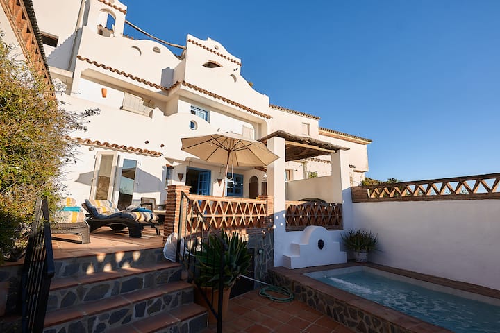 Townhouse In Gaucin, An Andalusian White Village - Gaucín