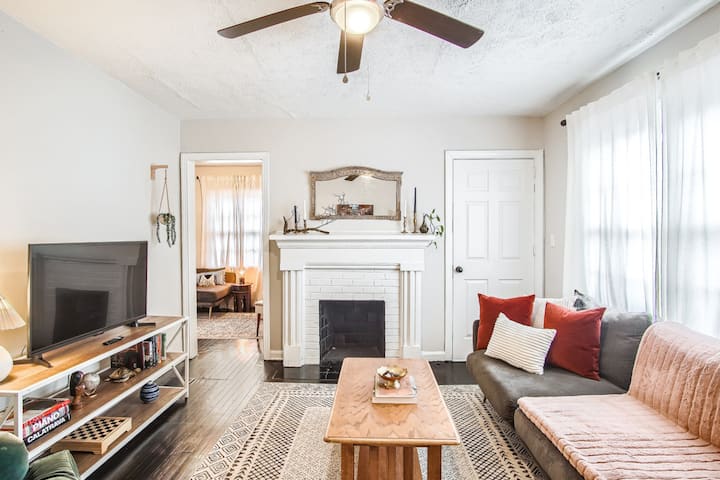 Quaint Boho Retreat Near Downtown - Pet Friendly - Atlanta, GA