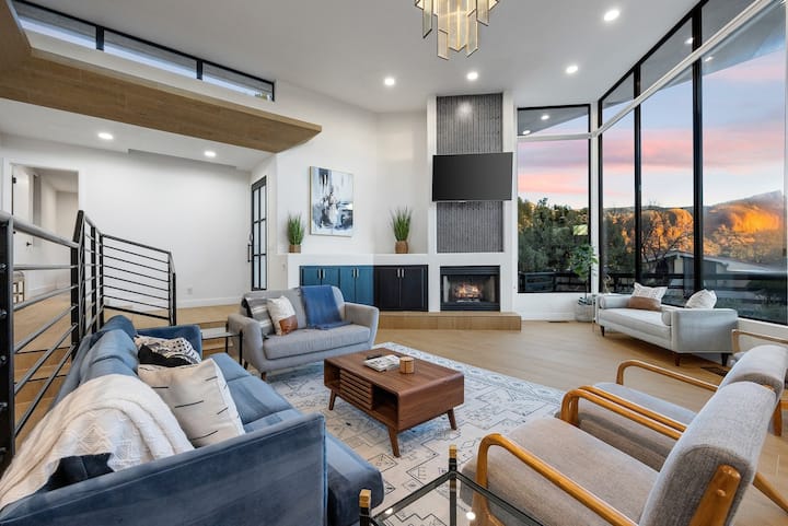 Mid-century Modern Retreat: Epic Views! - Sedona, AZ