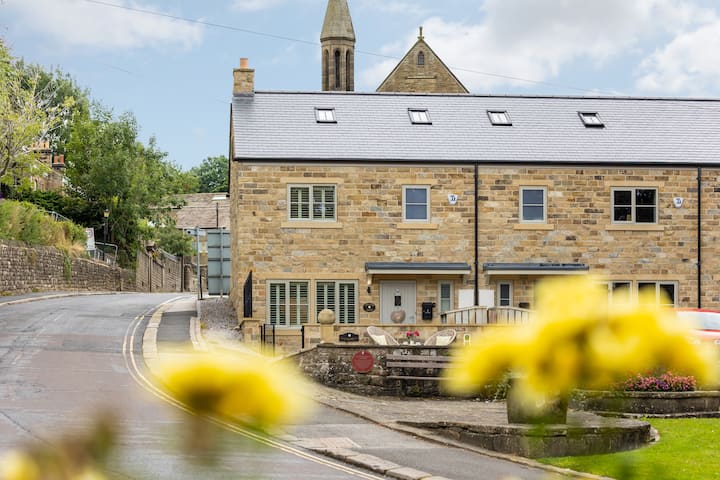 Cosy Family Yorkshire Dales Home In Bustling Town - Pateley Bridge