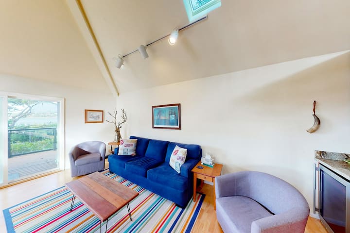 2br Oceanview Dog Friendly | Hot Tub - Lincoln City, OR