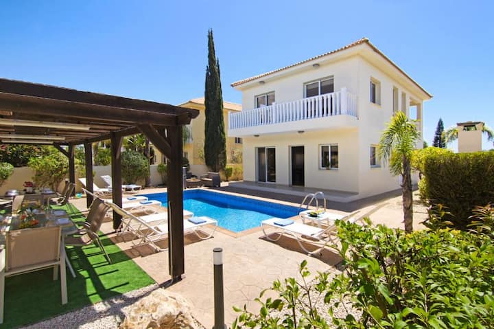 Nissi Adamite Villa - Ayia Napa