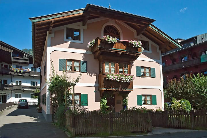 Haus Savoy - Appartement 4 (128247) - Kitzbühel