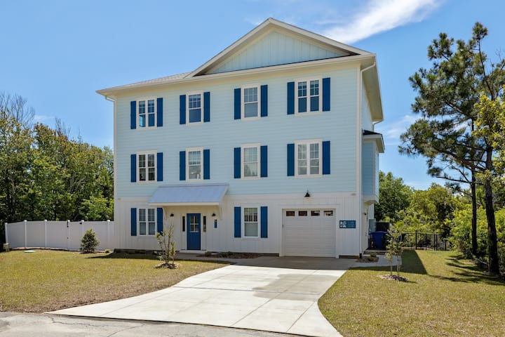 Laid Back Mode Is Filled With Amenities! - Emerald Isle, NC
