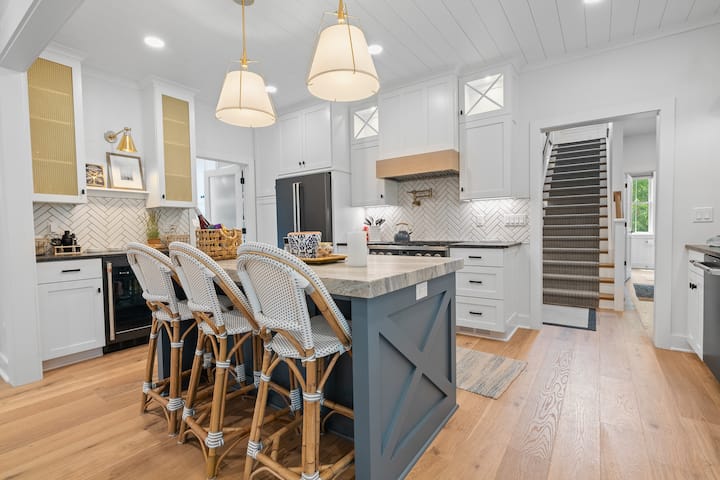 W/ Hot Tub - Luxury Home In Sister Bay +Groups! - Sister Bay, WI
