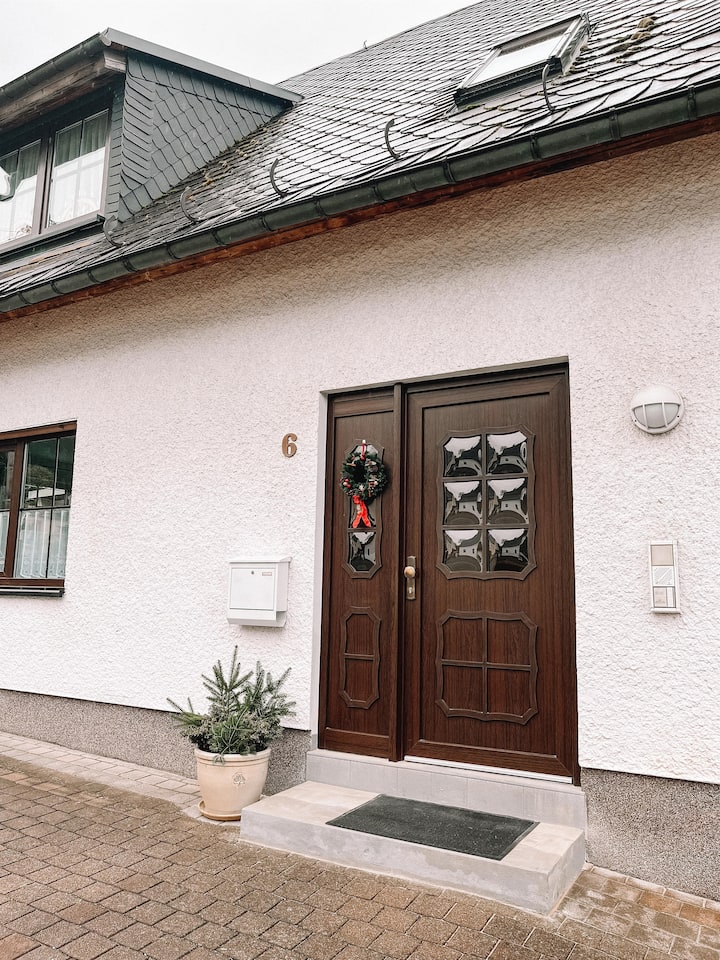 Ferienwohnung Zum Schreckenberg 60qm - Annaberg-Buchholz