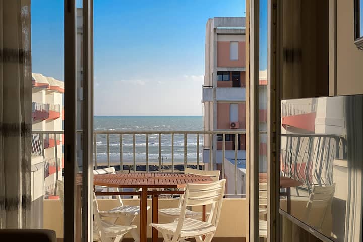 Saint Nicholas 4th Floor W/sea View + Parking - Jesolo