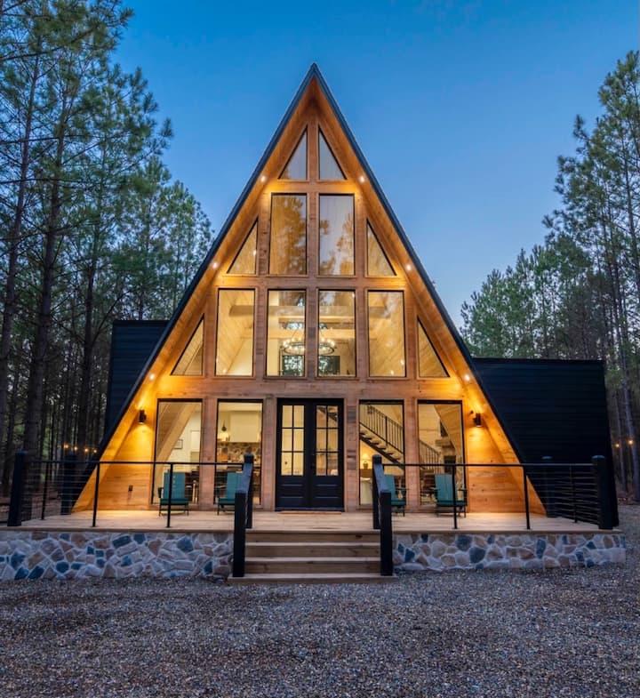 Famous Luxury Aframe!  Top Rated Listing! Must See - Broken Bow, OK