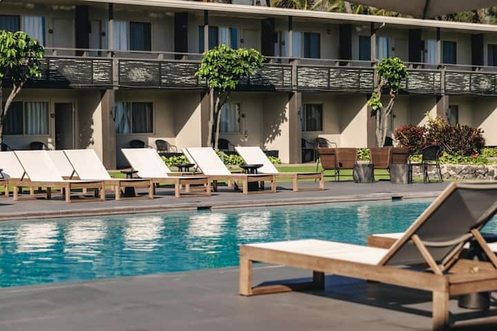3 Units, Outdoor Pool, Close To Maui Nui Gardens! - Maui, HI